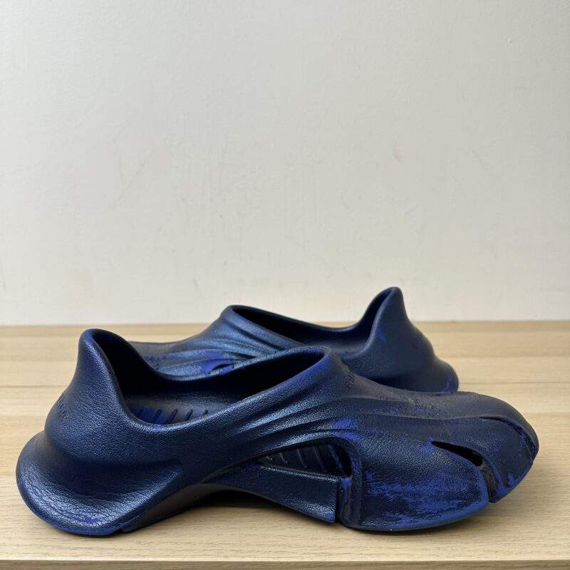 Balenciaga Mold Sandals - Veblen